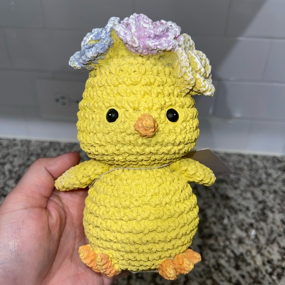 Laura Ashley | Art | Laura Ashley Little Chick Statue | Poshmark